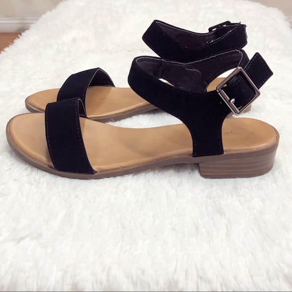 Shoes | Black Open Toe Sandal With Small Block Heel | Poshmark